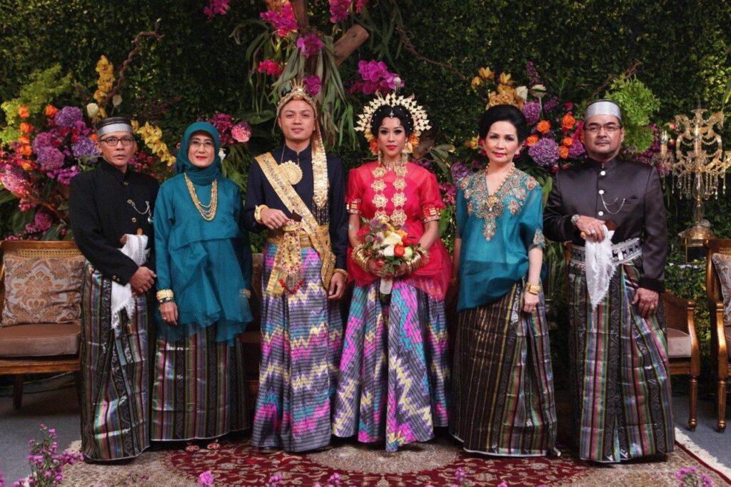 Pernikahan Suku Bugis Tradisi dan Keindahannya - Acara Resepsi